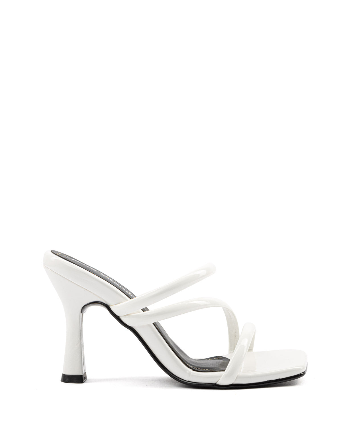 BRENDA BLANCO – PURE VITAMIN SHOES